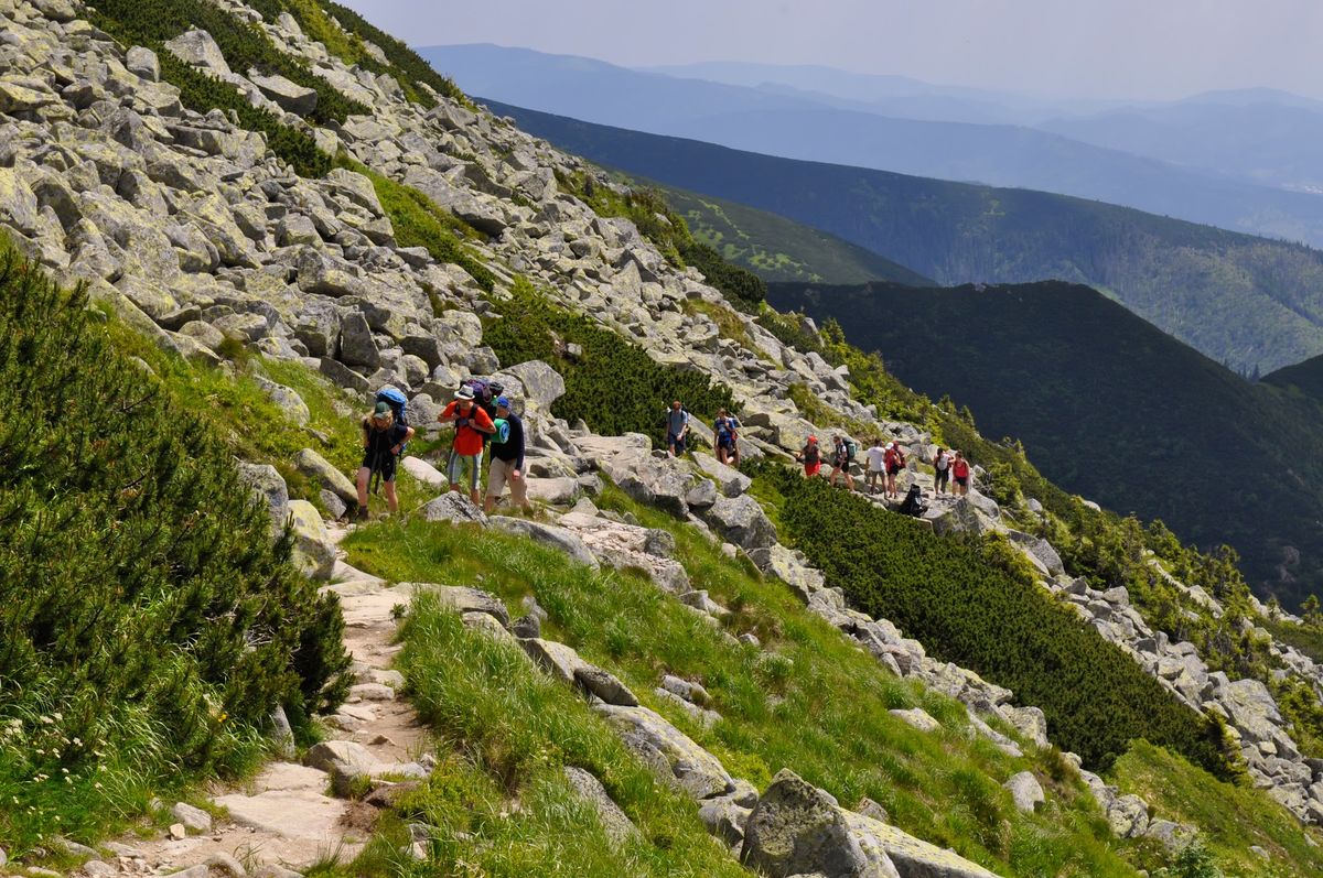 Soubor:Vysokohorská turistika.jpeg – Enviwiki
